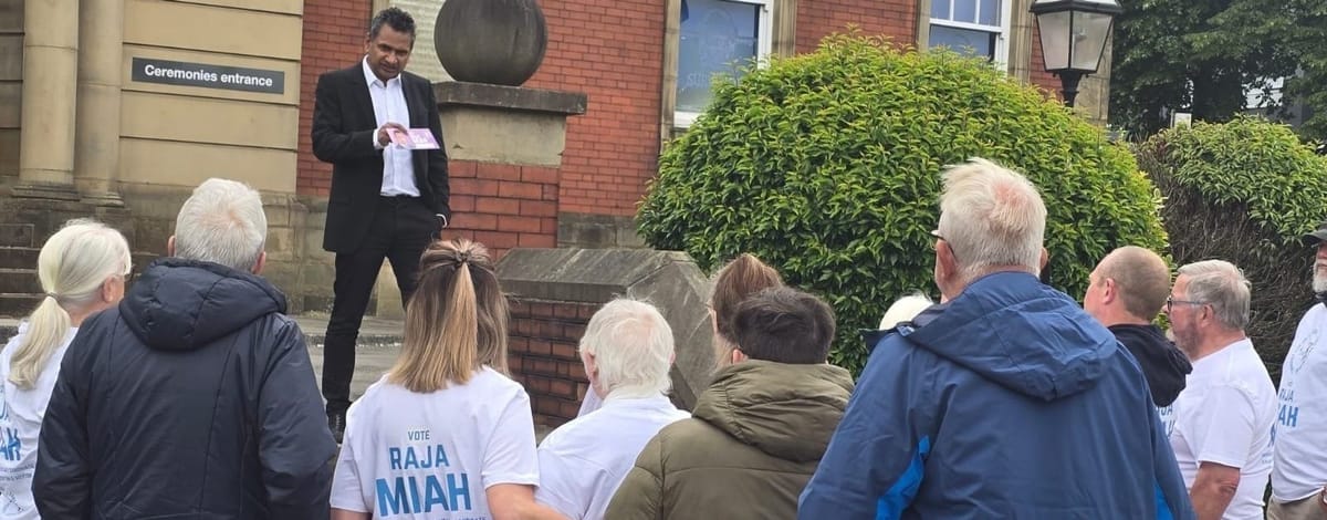 Raja Miah - Red Wall & the Rabble